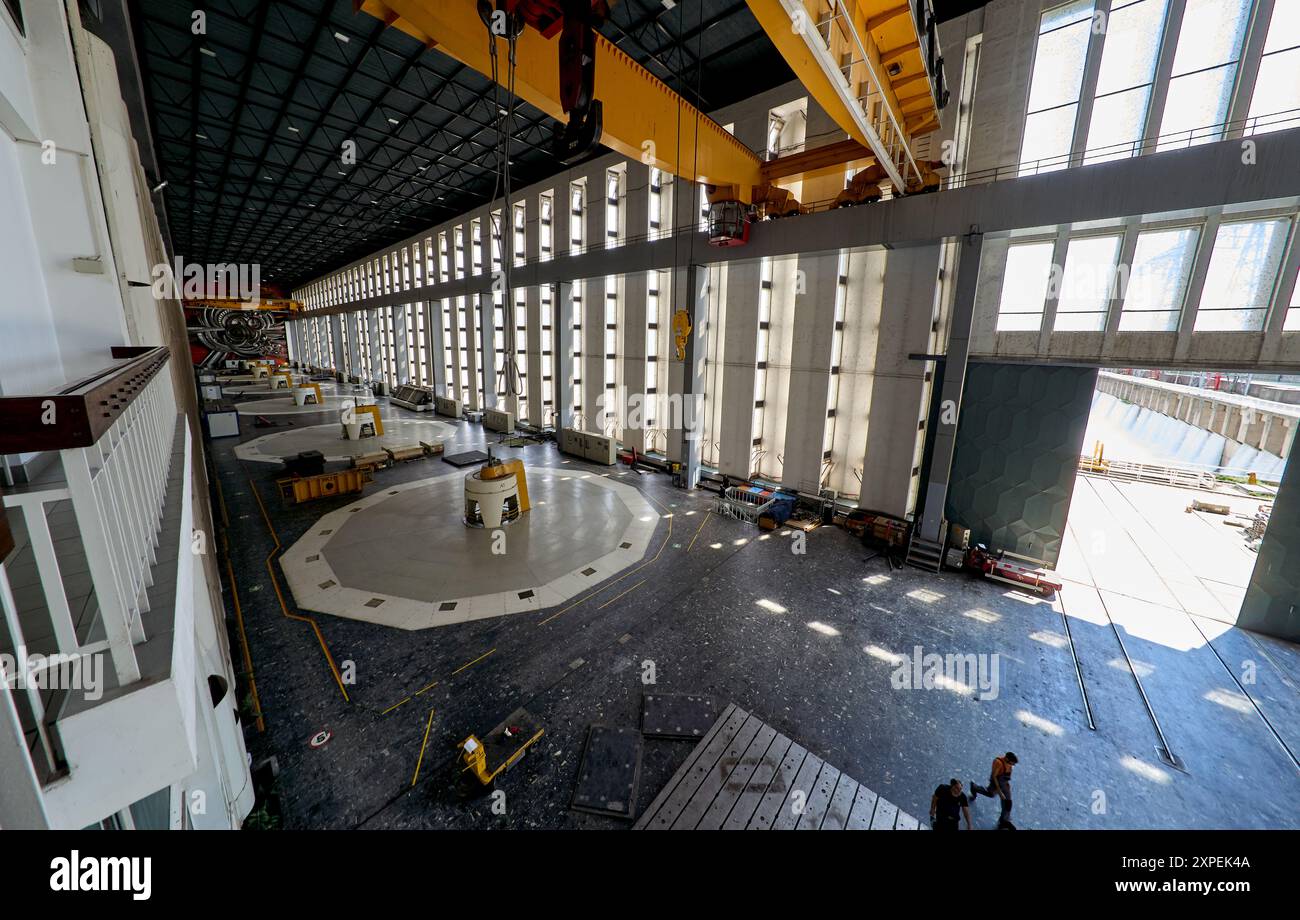Novi Sip, Serbia. 5th Aug, 2024: The hall of turbines of the Serbian ...