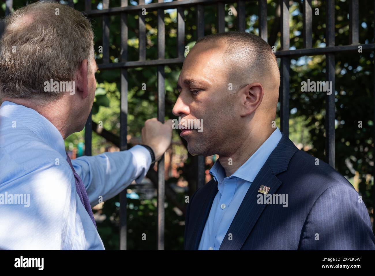 House Minority Leader Hakeem Jeffries speaks with MTA Chair and CEO ...