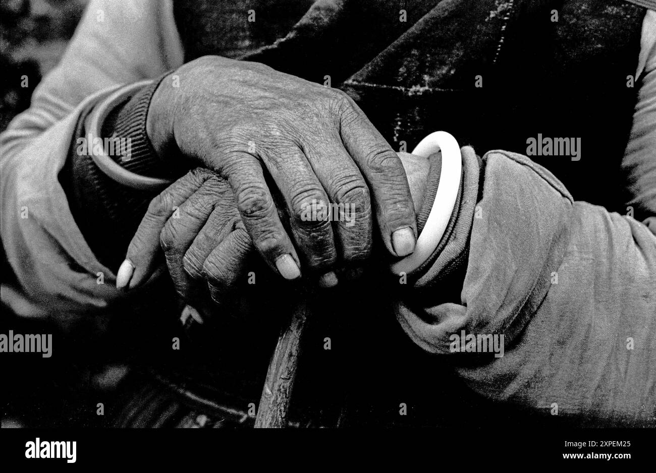 A Sherpa womans hands - Solu District of Nepal Stock Photo - Alamy