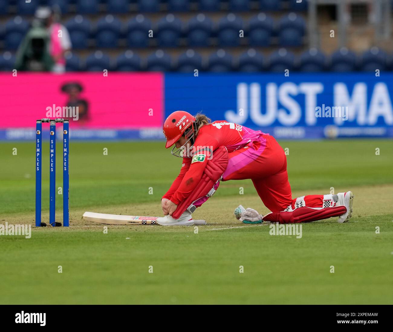 Tammy beaumont hundred hi-res stock photography and images - Alamy