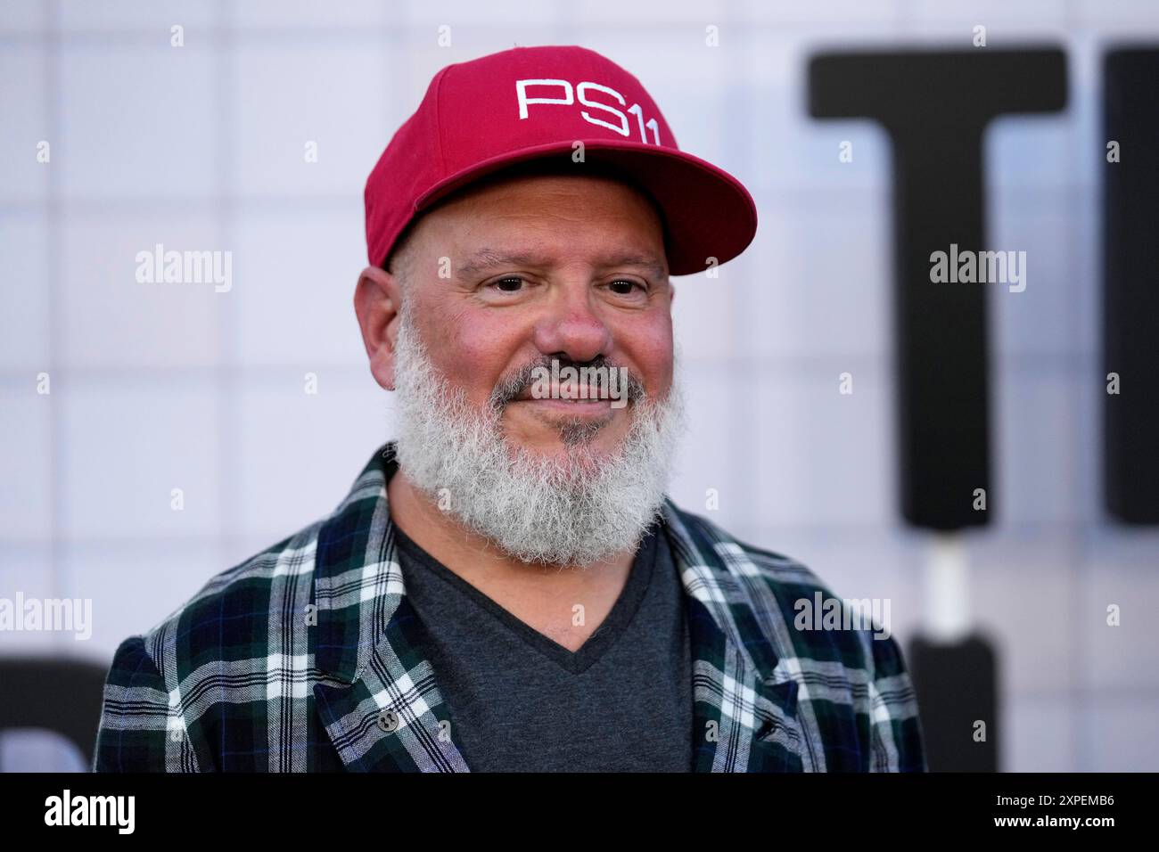 David Cross arrives at the season four premiere of "The Umbrella ...