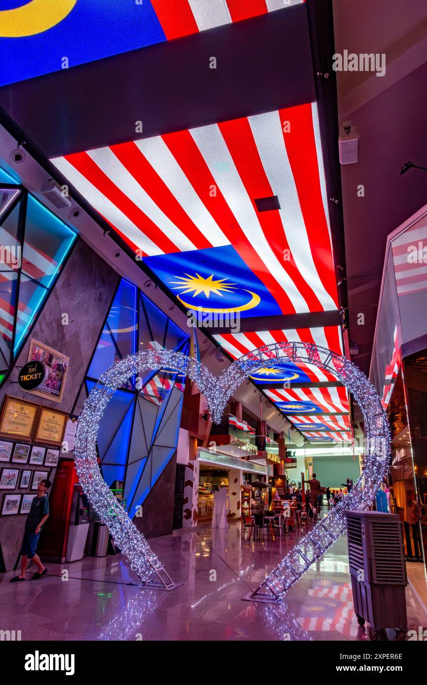'The Top' at the top of The Komtar Tower in George Town, Penang ...