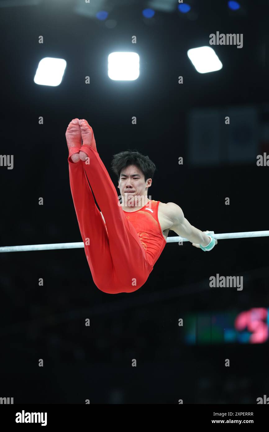 **CHINESE MAINLAND, HONG KONG, MACAU AND TAIWAN OUT** Chinese artistic ...