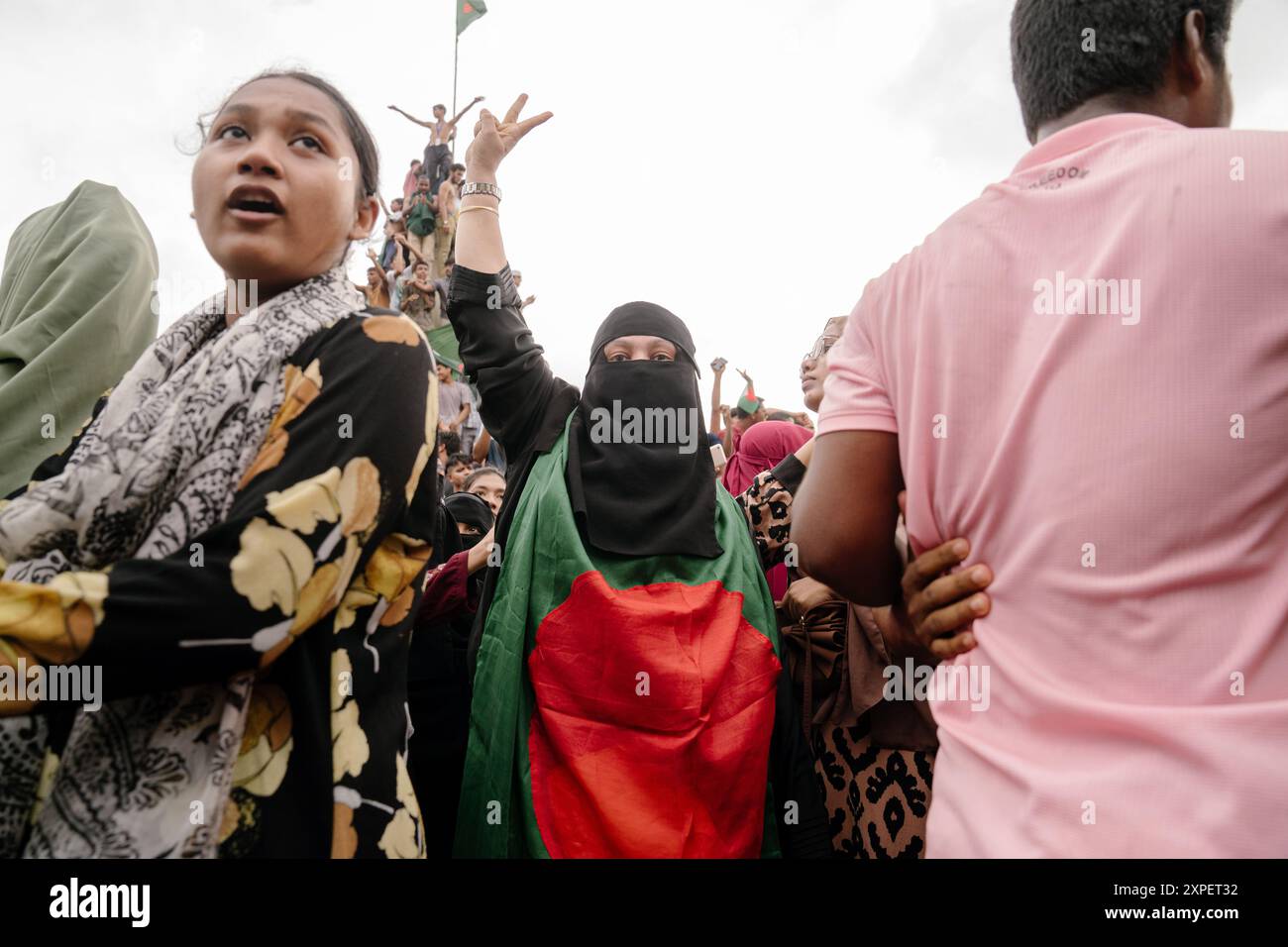 Bangladeshi people are celebrating Freedom Day of their new Bangladesh ...