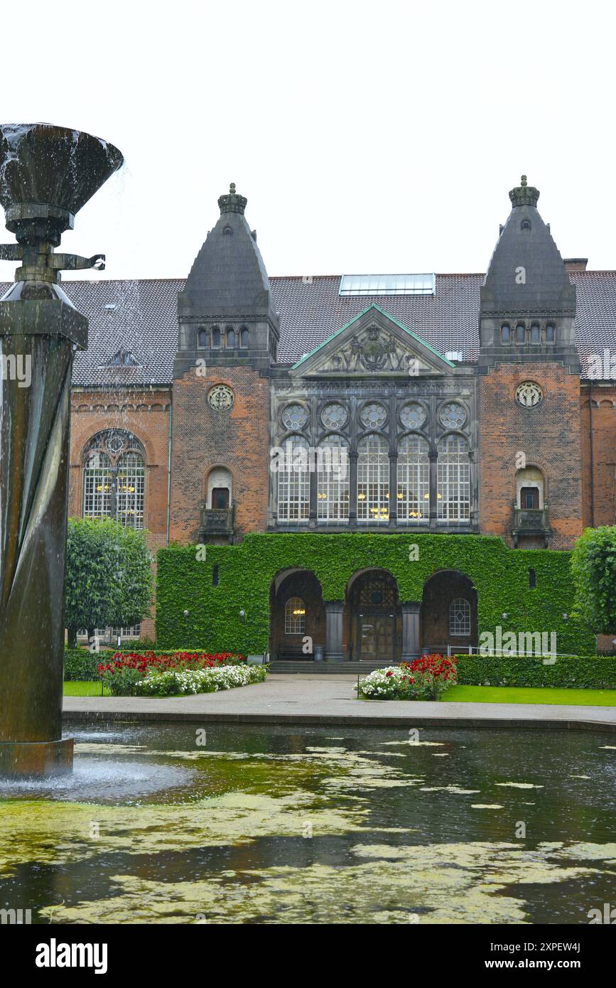Gardens of the Royal Danish Library, Copenhagen, Denmark, Scandinavia ...