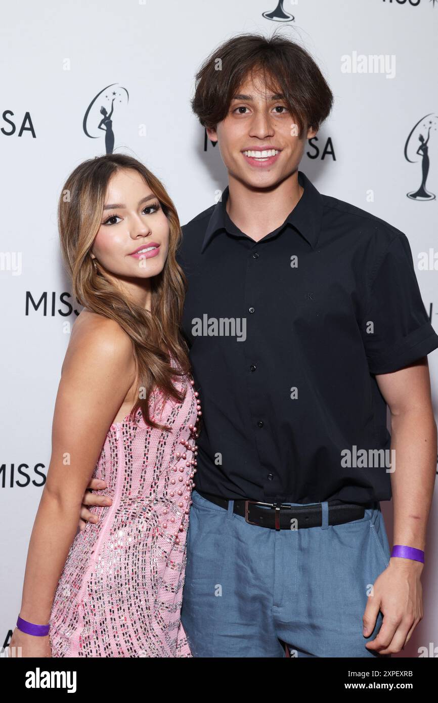 Los Angeles, USA. 04th Aug, 2024. Chloe Marquez and Cole Allison attend ...