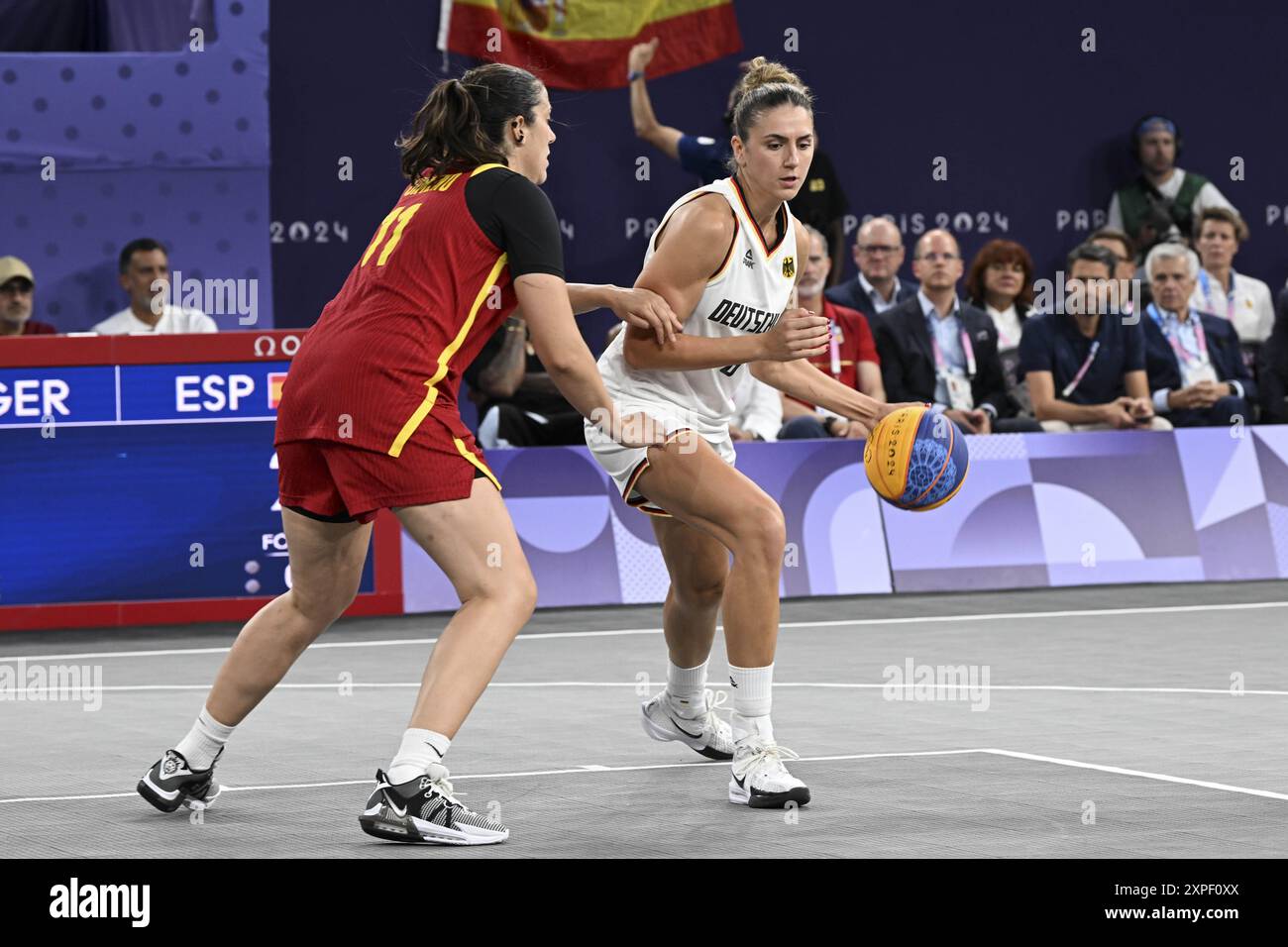 Paris, France. 05th Aug, 2024. Marie Reichert (GER) vs Vega Gimeno (SPA ...