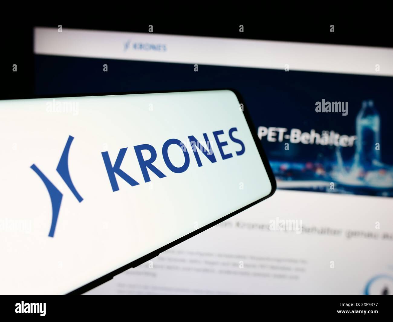 Krones logo hi-res stock photography and images - Alamy