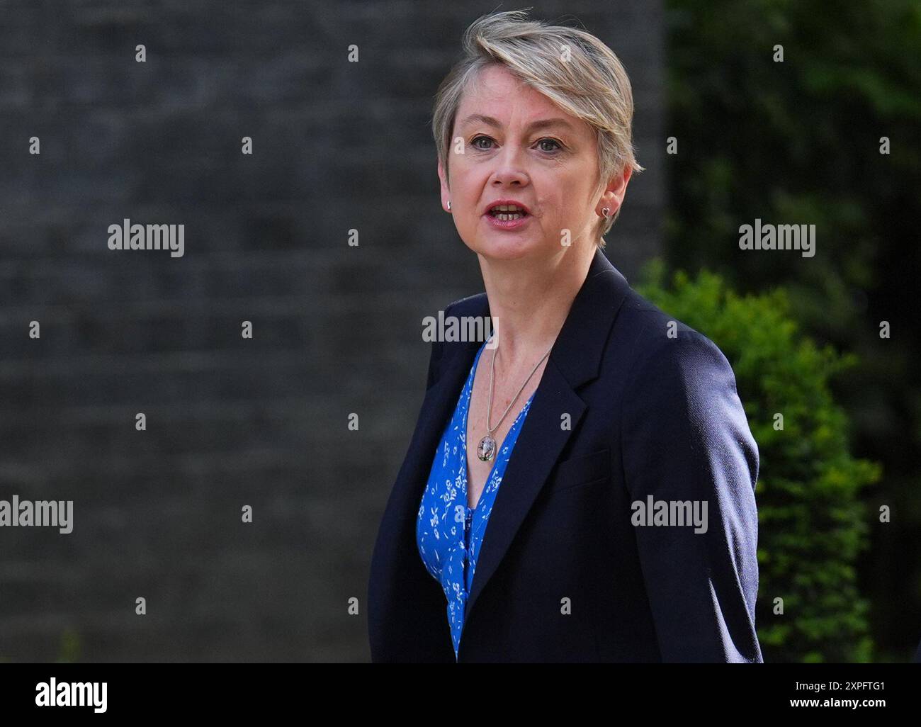 Home Secretary Yvette Cooper arrives at Downing Street in central ...