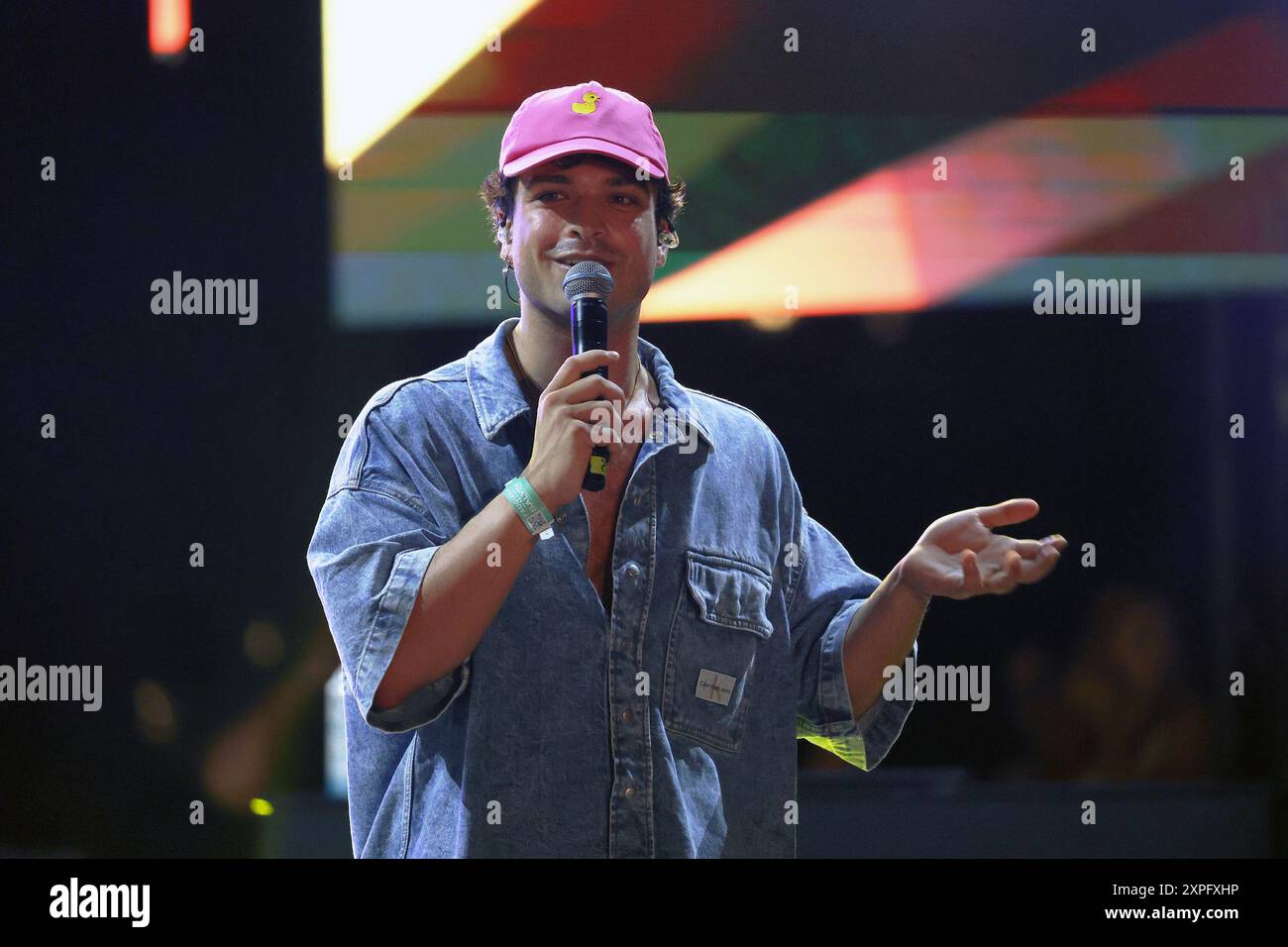 in the photo Leo Gasmann Stock Photo - Alamy