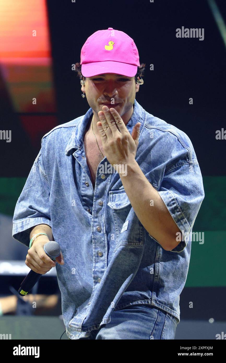 Leo gasmann hi-res stock photography and images - Alamy