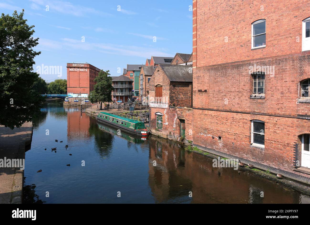 Old warehouse building nottingham canal hi-res stock photography and ...