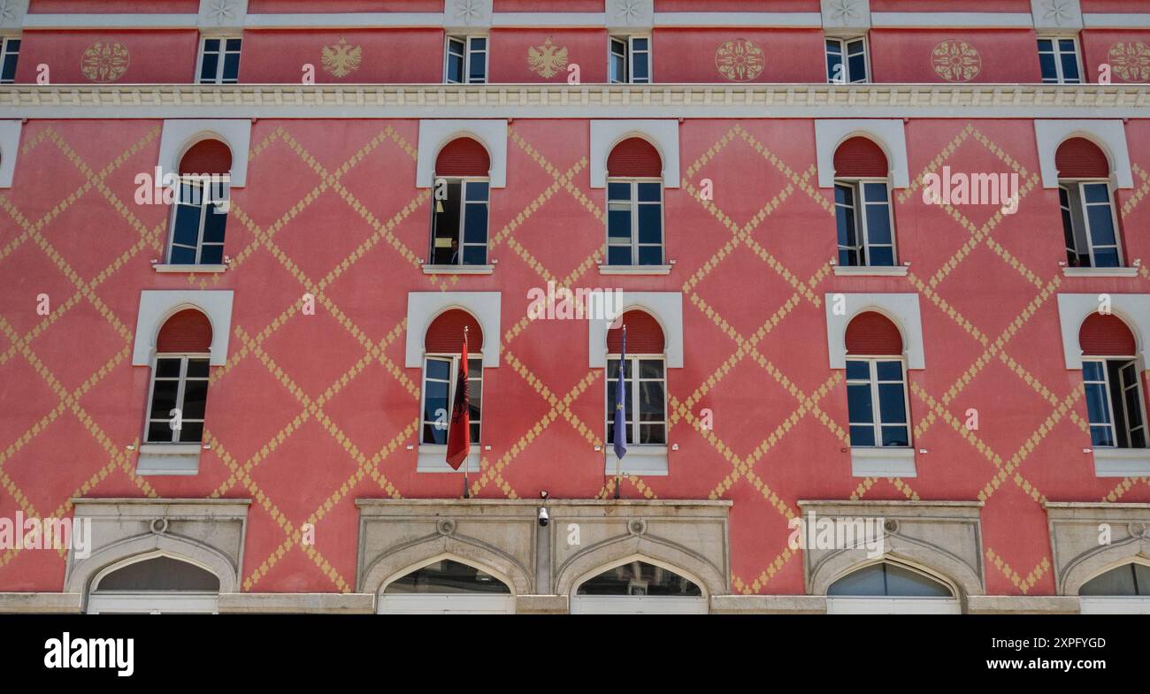 Beautiful architecture, High State Control building (Kontrolli i Lartë ...