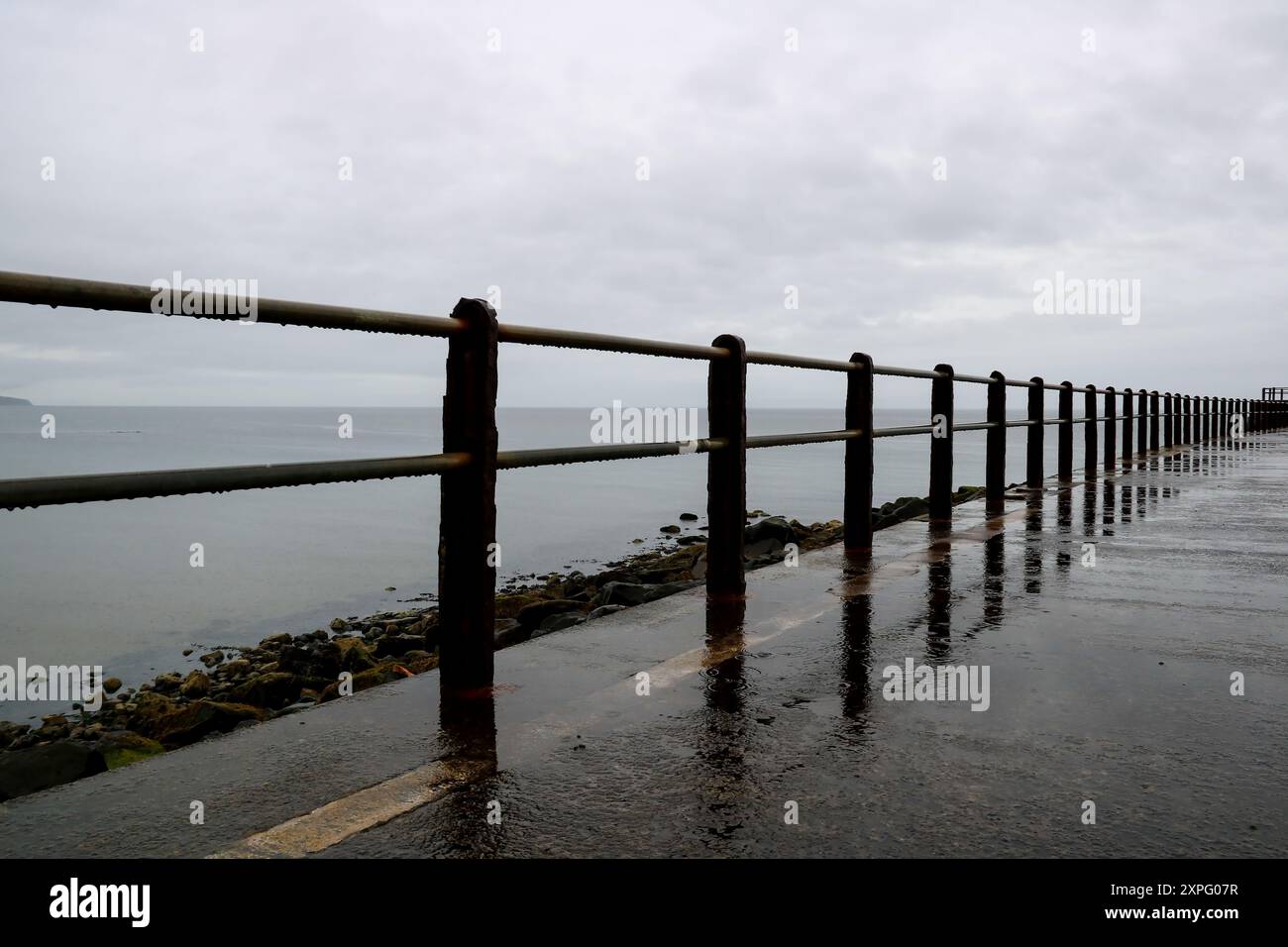 Handrail posts hi-res stock photography and images - Alamy