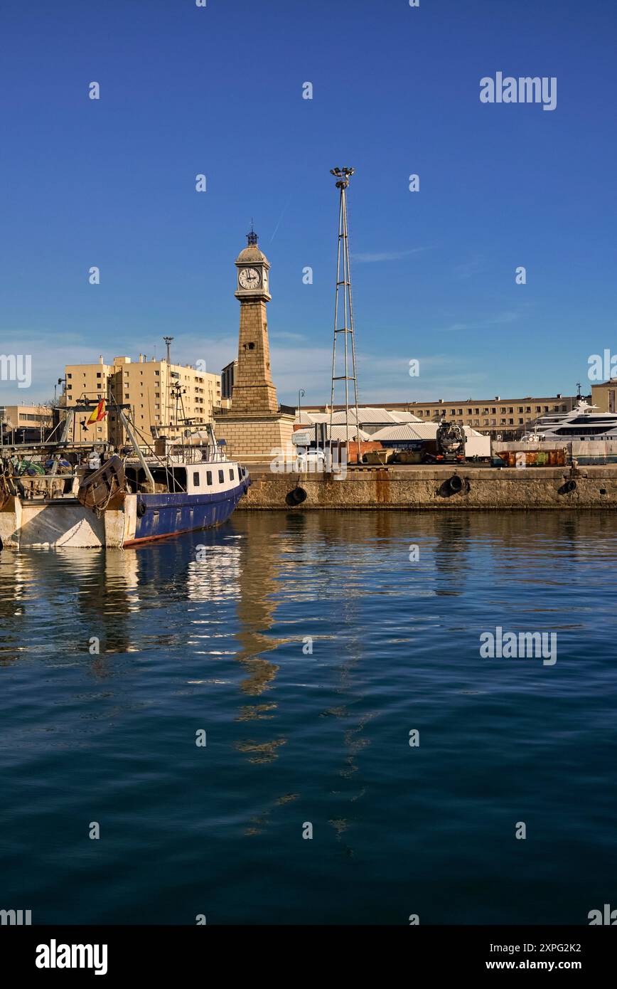 Fishing quay at Barcelona city port Stock Photo - Alamy