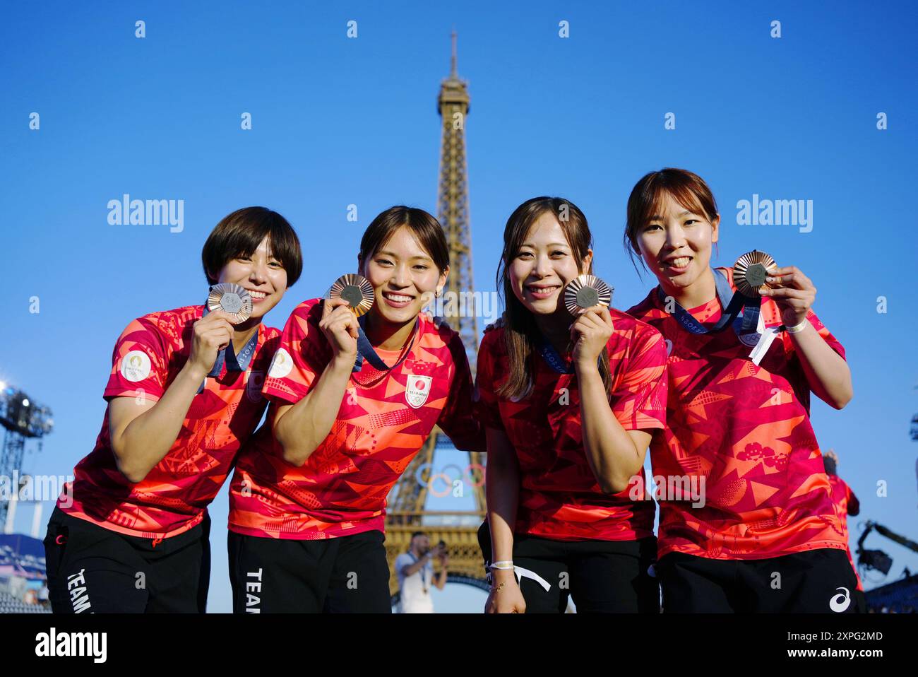 Paris, France. 5 Aug, 2024. Japanese women's fencing team foil bronze ...
