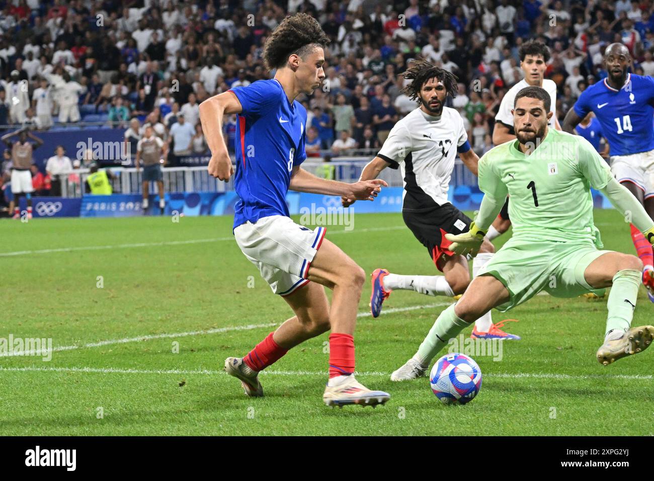 Maghnes Akliouche (France) vs Alaa Hamza (Egypt), Football, Men's Semi ...