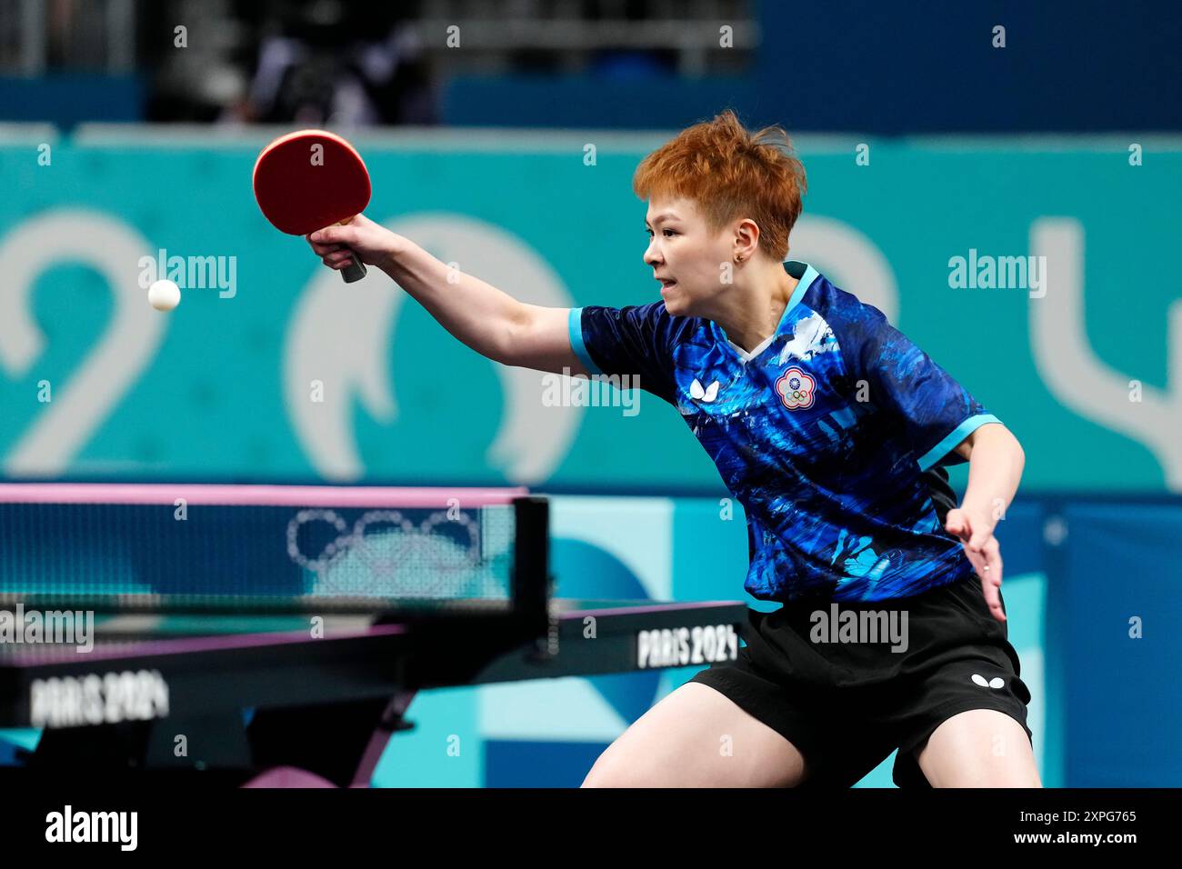 CORRECTS NAMES OF ATHLETES COMPETING - Taiwan’s Chen Szu-Yu plays ...