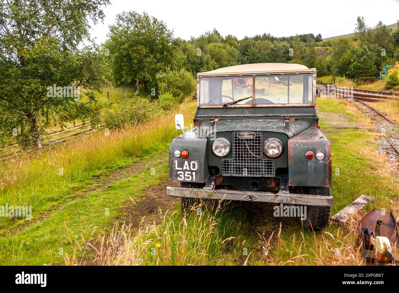vintage green classic land rover defender at Threlkeld Quarry & Mining ...