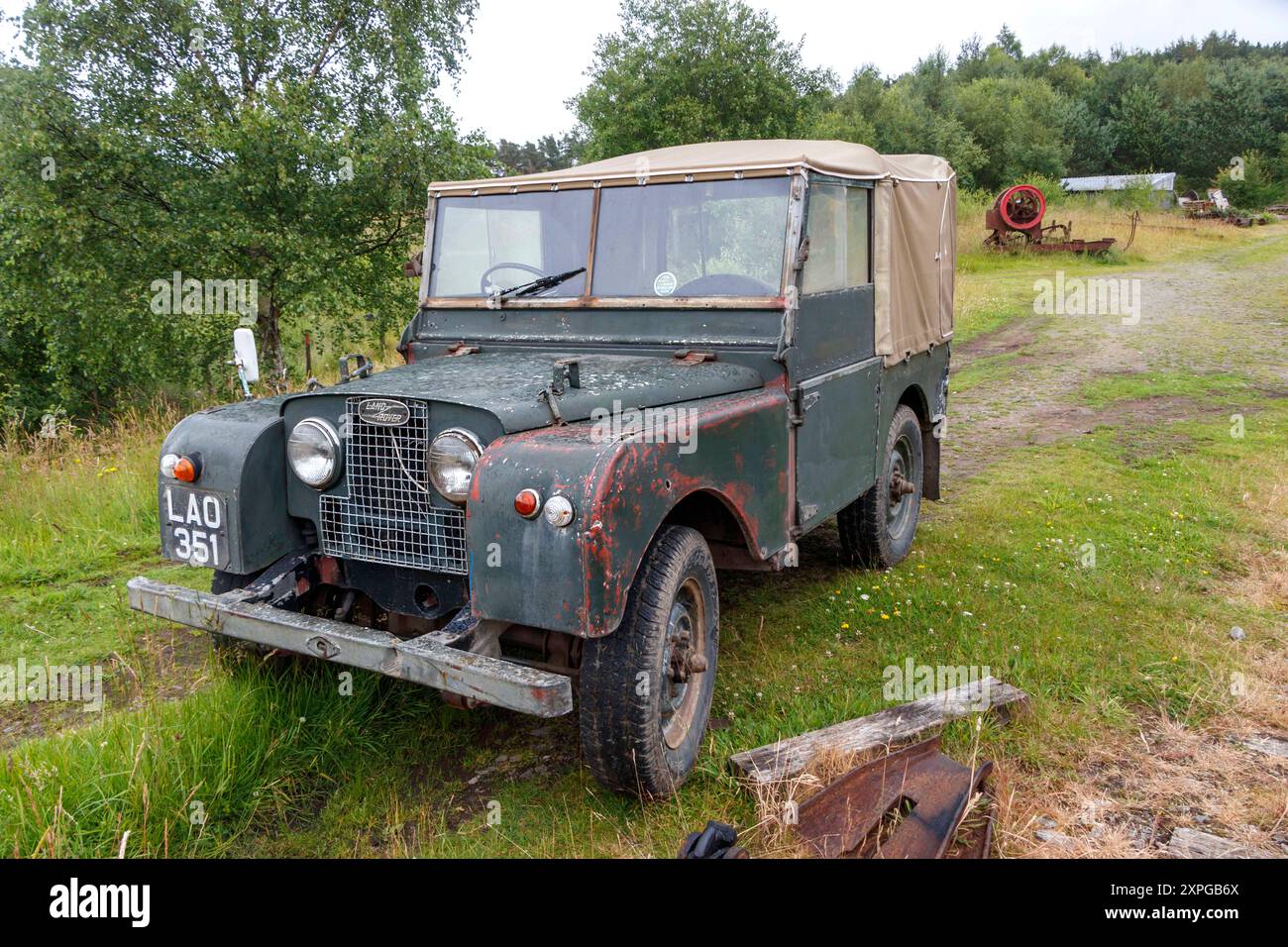 vintage green classic land rover defender at Threlkeld Quarry & Mining ...