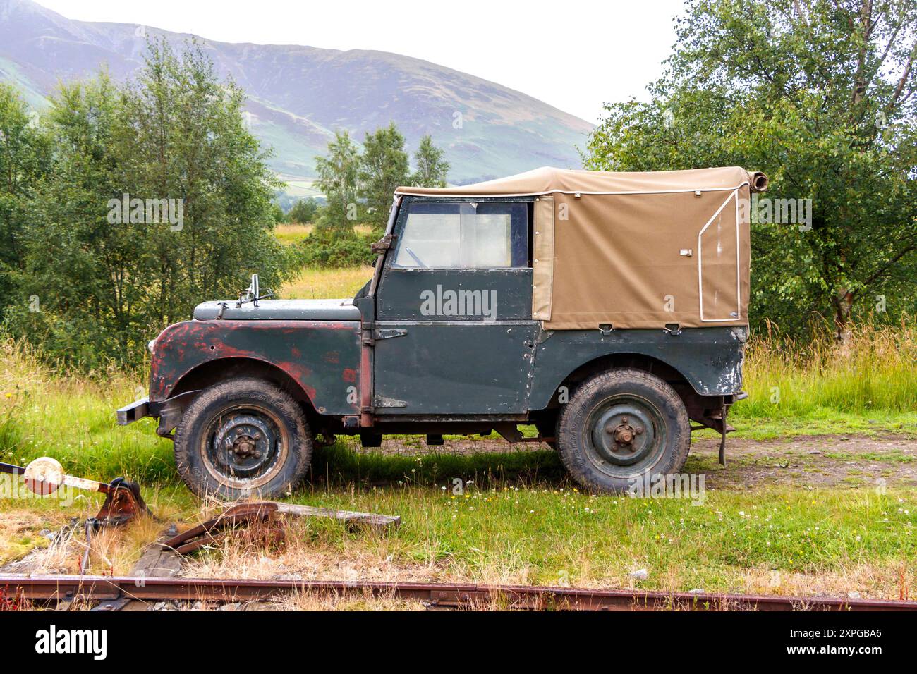 vintage green classic land rover defender at Threlkeld Quarry & Mining ...