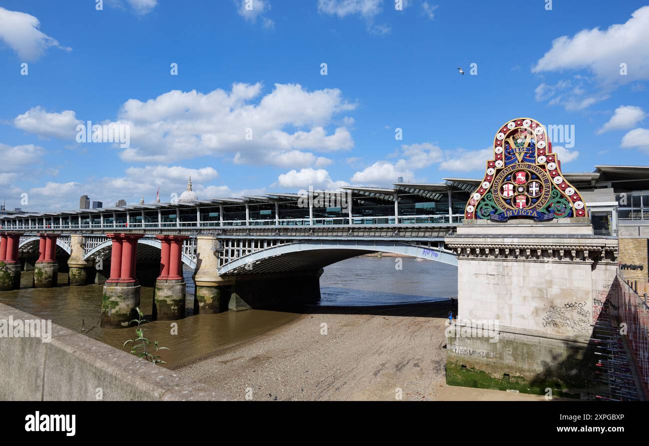 London - 06 10 2022: View of the Blackfriars Rail Bridge from the ...