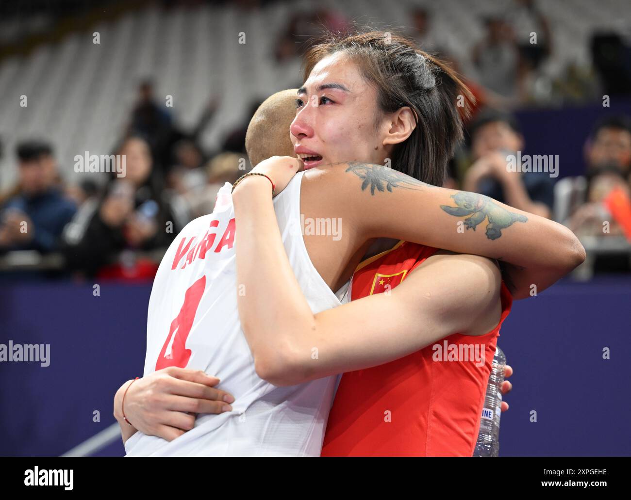 Paris, France. 6th Aug, 2024. Melissa Teresa Vargas (L) of T¨¹rkiye ...