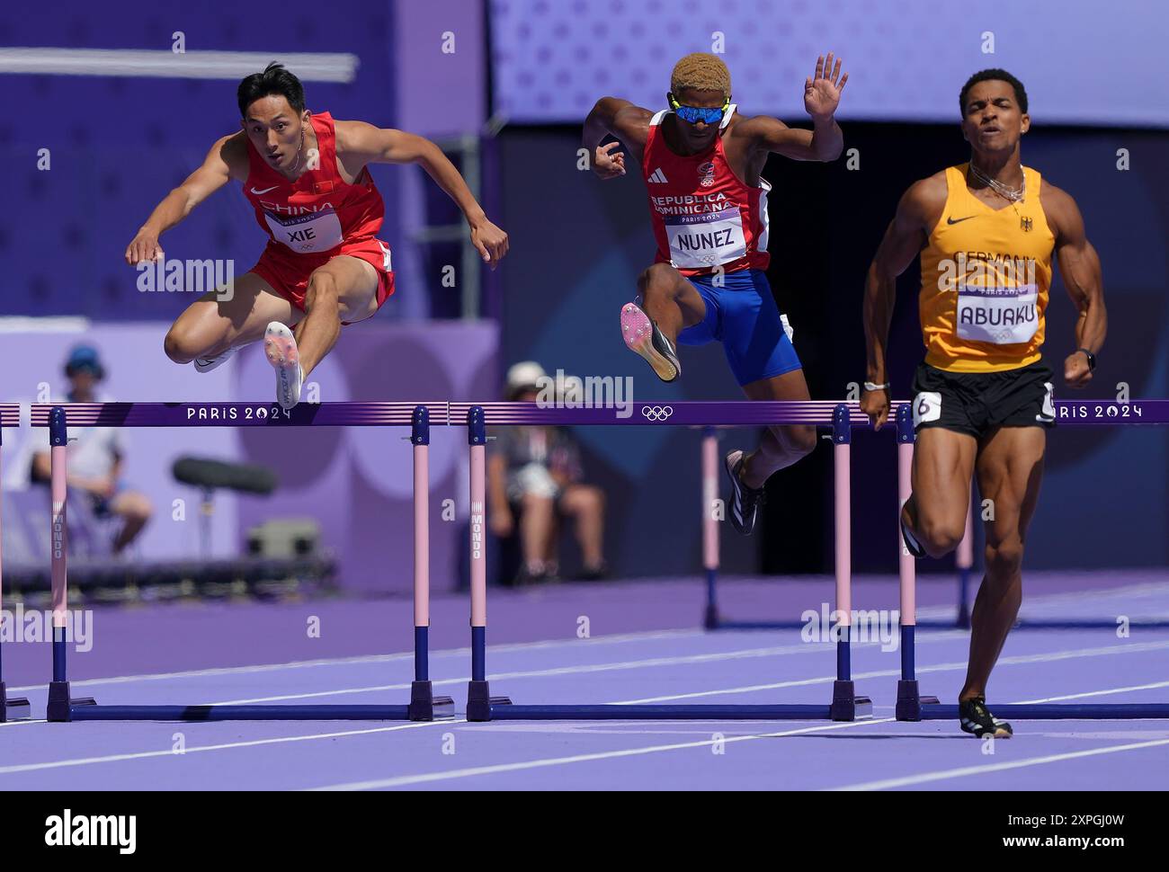 Paris, France. 6th Aug, 2024. (L to R) Xie Zhiyu of China, Yeral Nunez ...