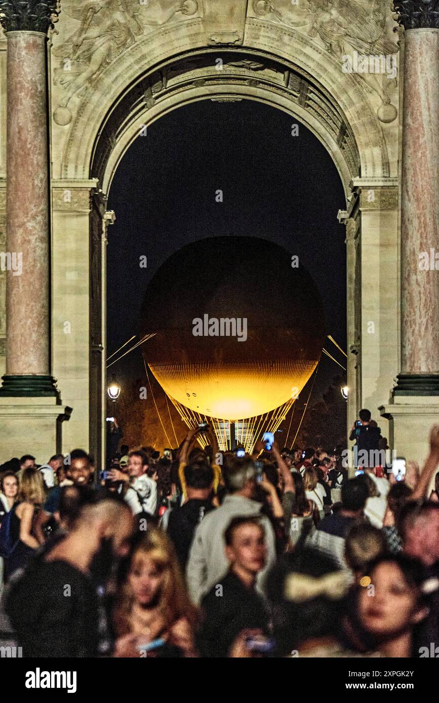 Antonin Burat / Le Pictorium - The Olympic Cauldron - Paris 2024 - 03 ...