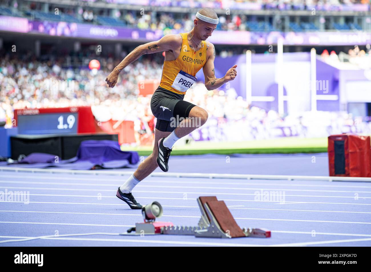FRA, Olympische Spiele Paris 2024, Herren 400m Huerden Hoffnungslaeufe , 06.08.2024 Constantin ...