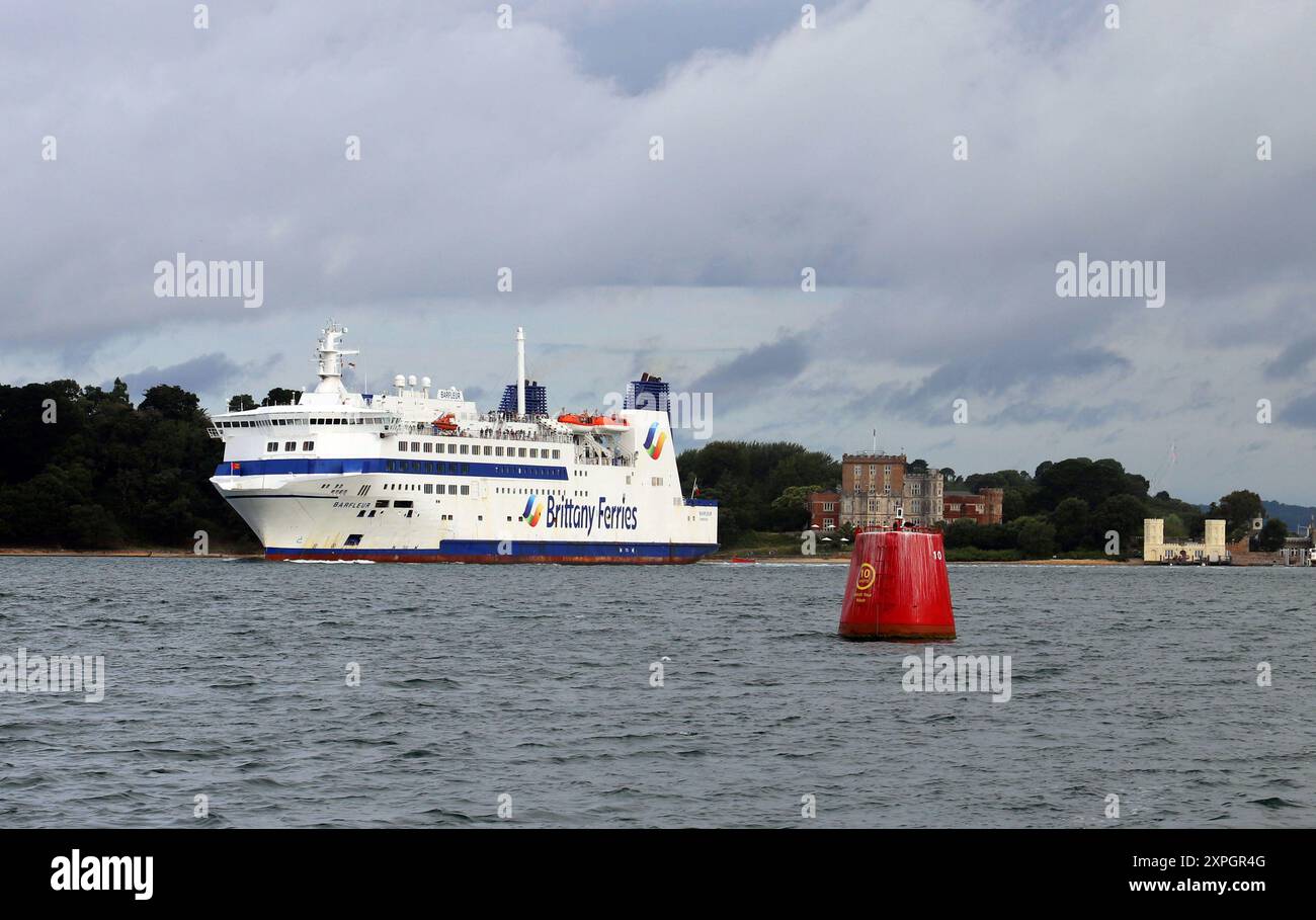 Brittany Ferries MS Barfleaur leaving Poole Harbour en-route for ...