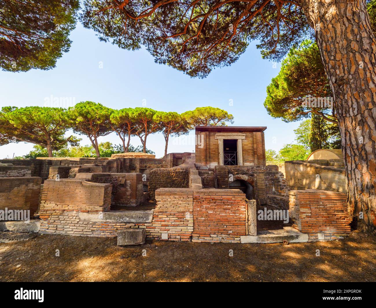Burial buildings of one or two storey square room, often surrounded by ...