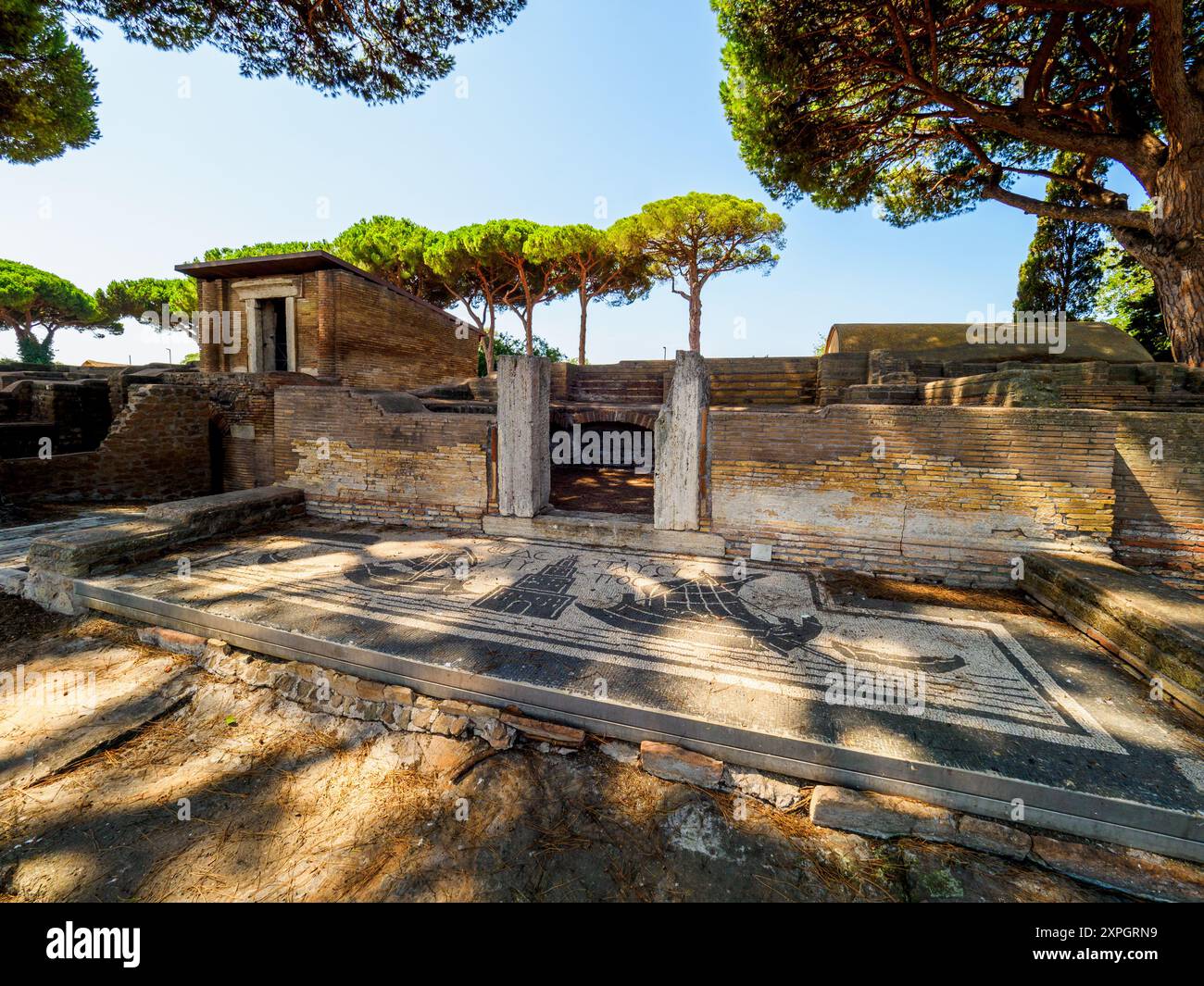 Burial buildings of one or two storey square room, often surrounded by ...