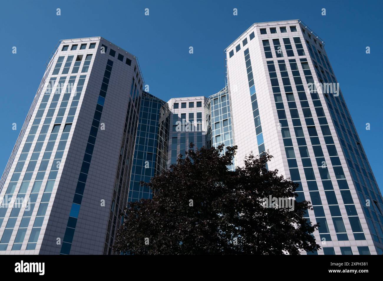 Die Weststadttuerme in Essen am Berliner Platz, Hochhaus, Buerogebaeude ...
