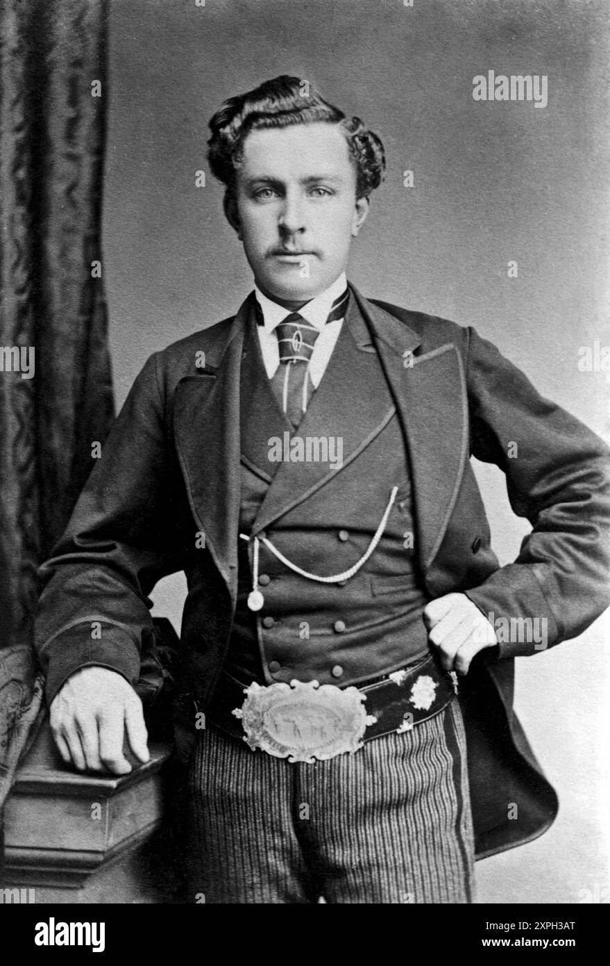 Young tom morris golf hi-res stock photography and images - Alamy