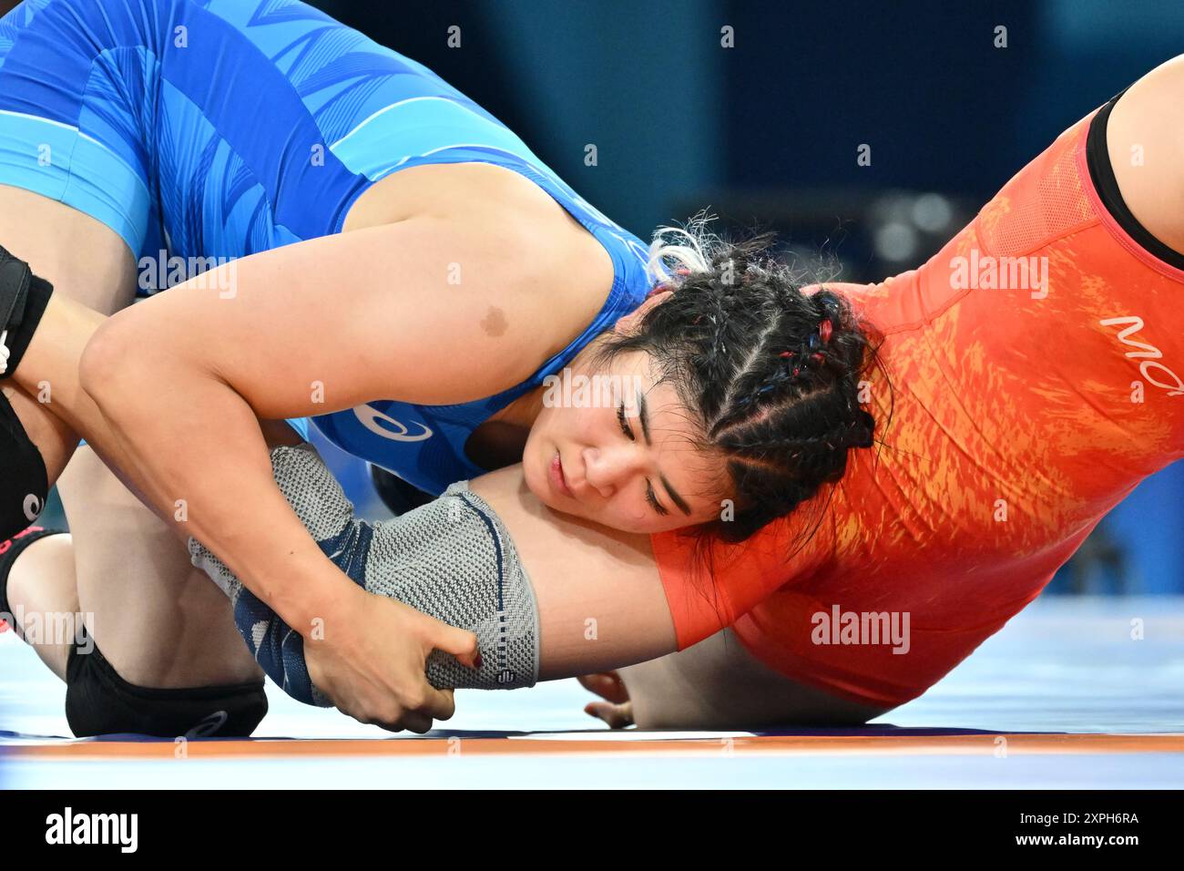 OZAKI Nonoka Japan (JPN), ENKHSAIKHAN Delgermaa MGL, Women's Freesyle 68kg Wrestling at Champ-de ...