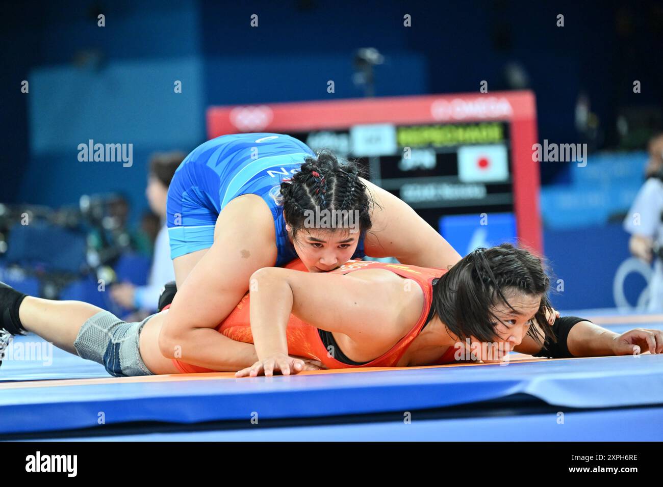 OZAKI Nonoka Japan (JPN), ENKHSAIKHAN Delgermaa MGL, Women's Freesyle 68kg Wrestling at Champ-de ...