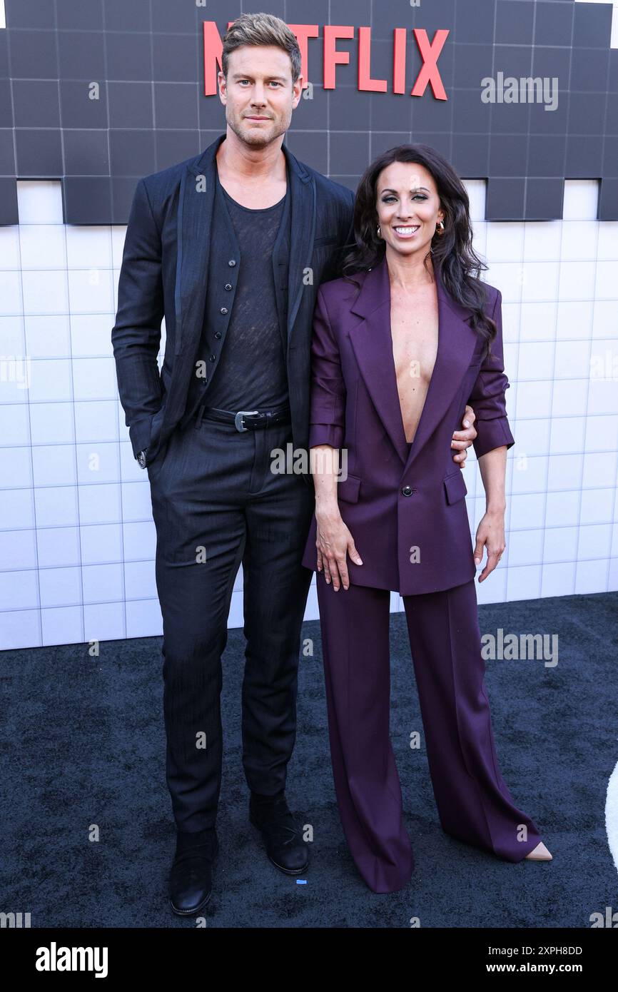 Tom hopper umbrella hi-res stock photography and images - Alamy