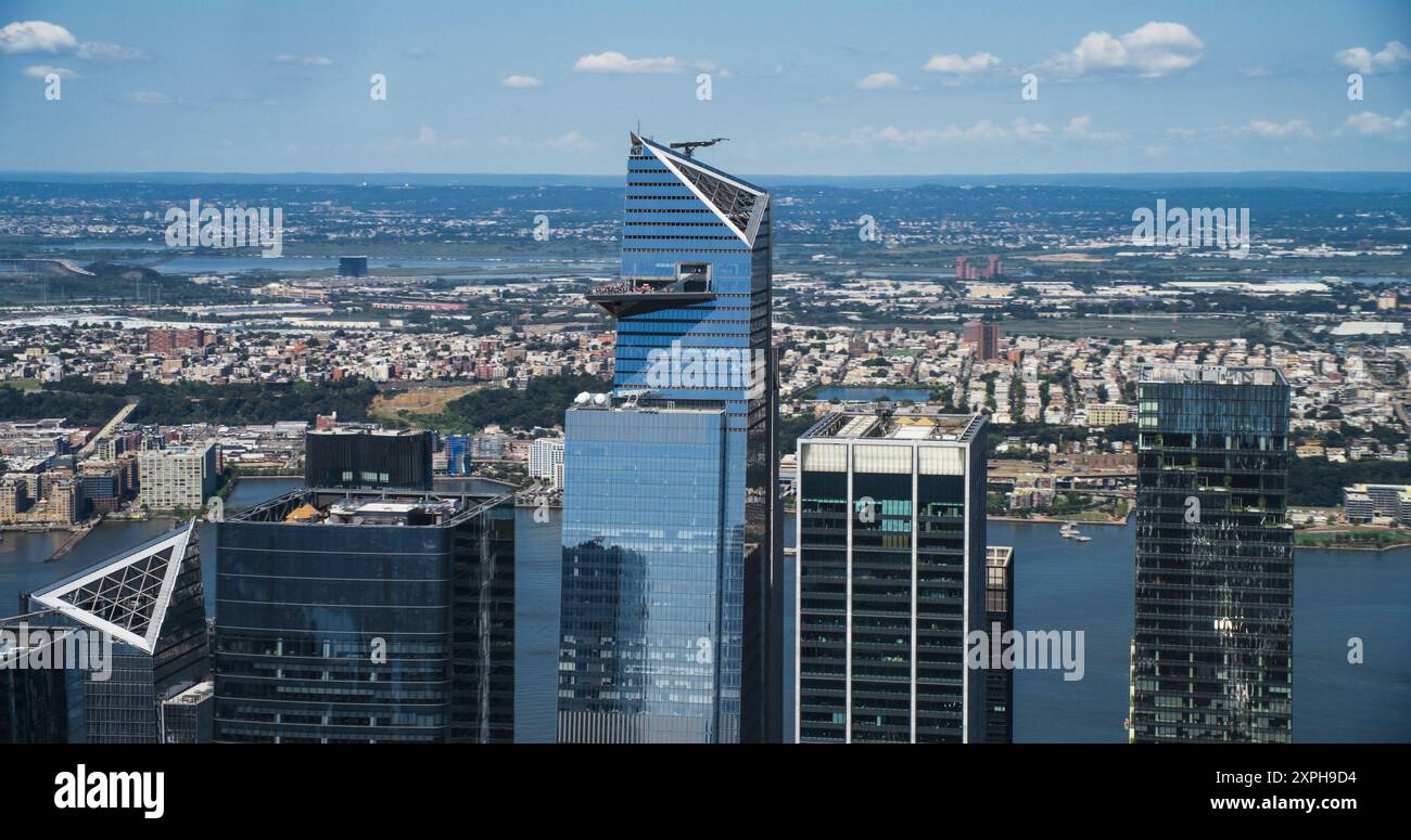 Fly-By Panorama Around the 30 Hudson Yards Skyscraper in New York City ...