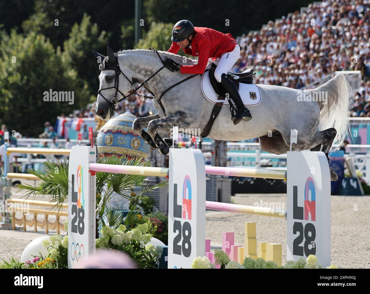 Final checker hi-res stock photography and images - Alamy