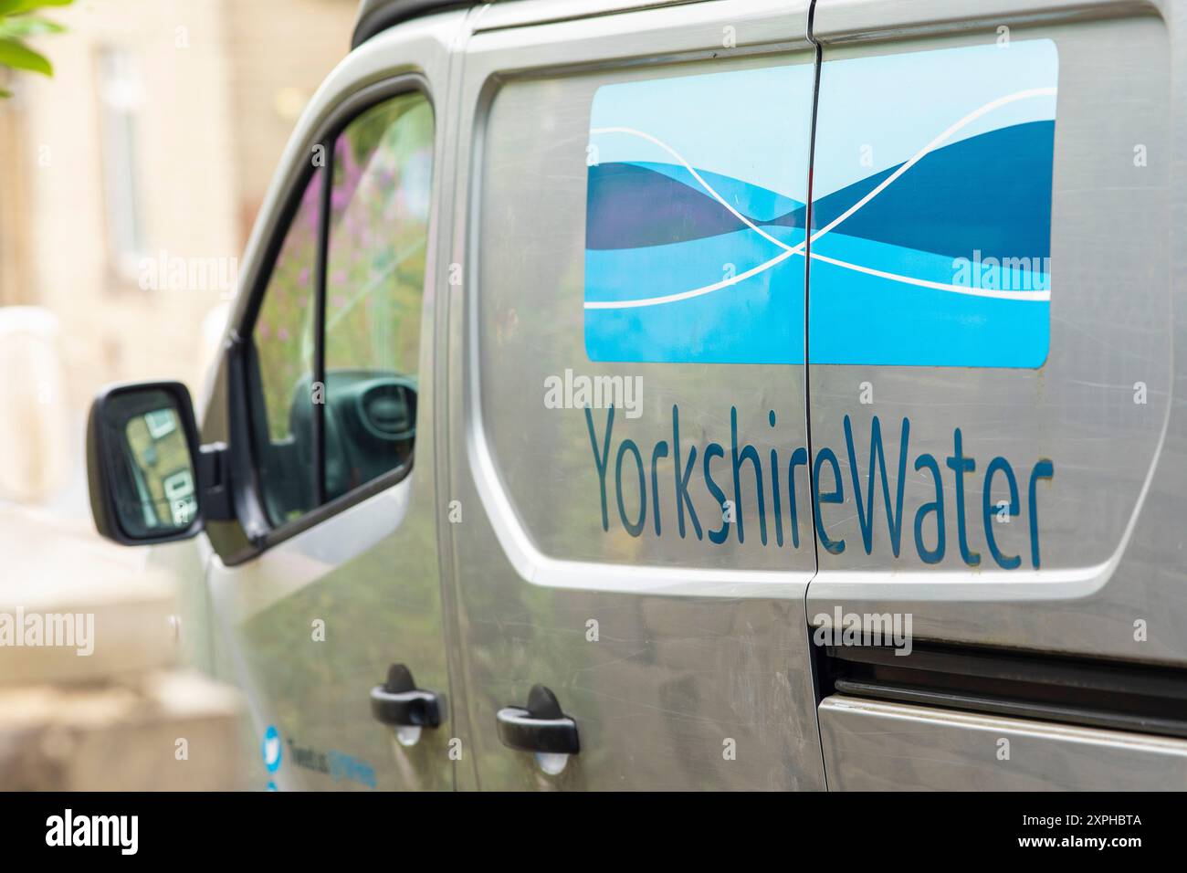 Yorkshire water logo hi-res stock photography and images - Alamy