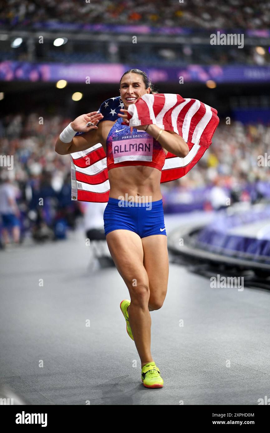 Valarie Allman of Team United States celebrates after winning gold in ...