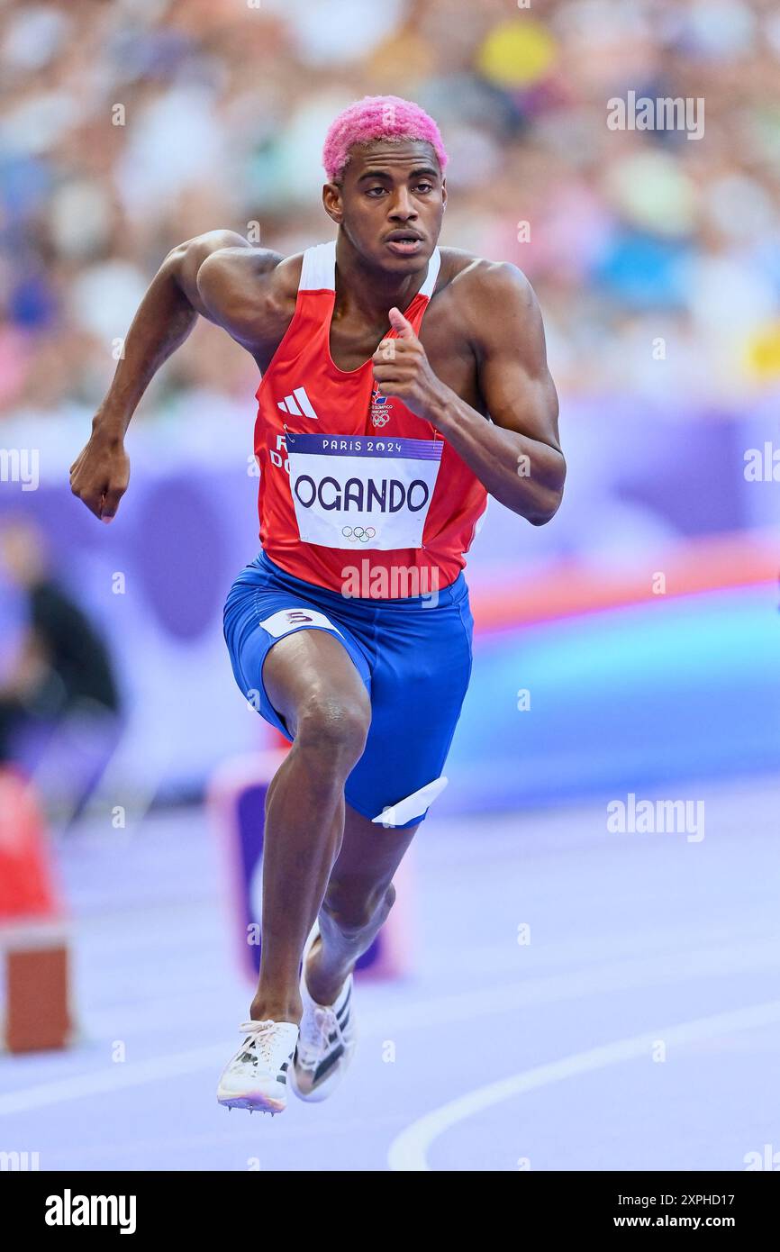 Alexander Ogando of Team United States looks on during the Men's 200m ...