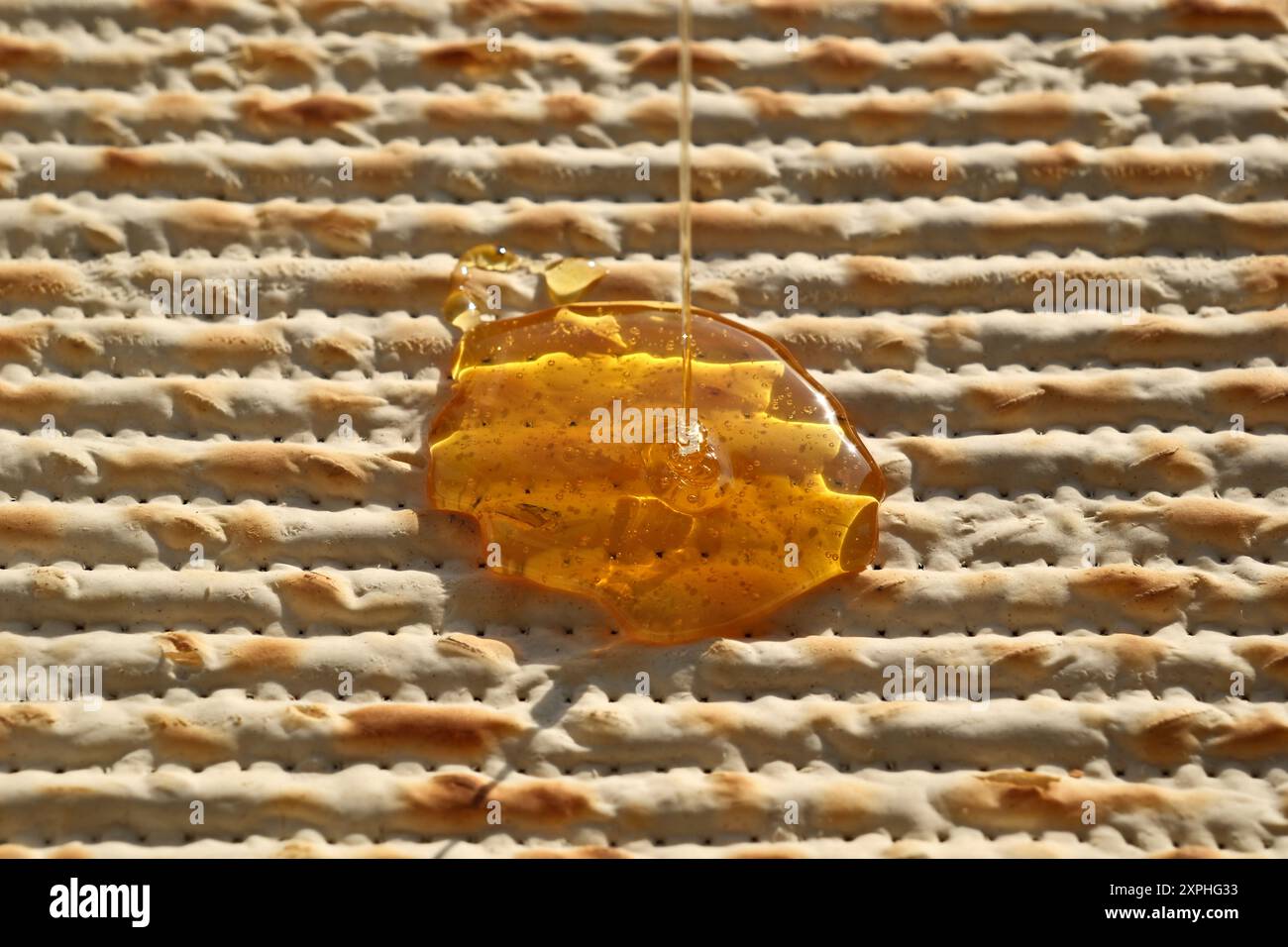 Honey symbol hi-res stock photography and images - Alamy