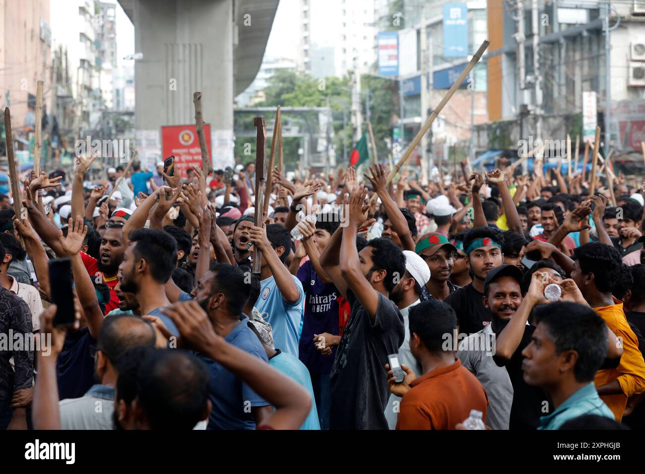 Dhaka, Bangladesh - August 05, 2024: Thousands of people cheered at ...