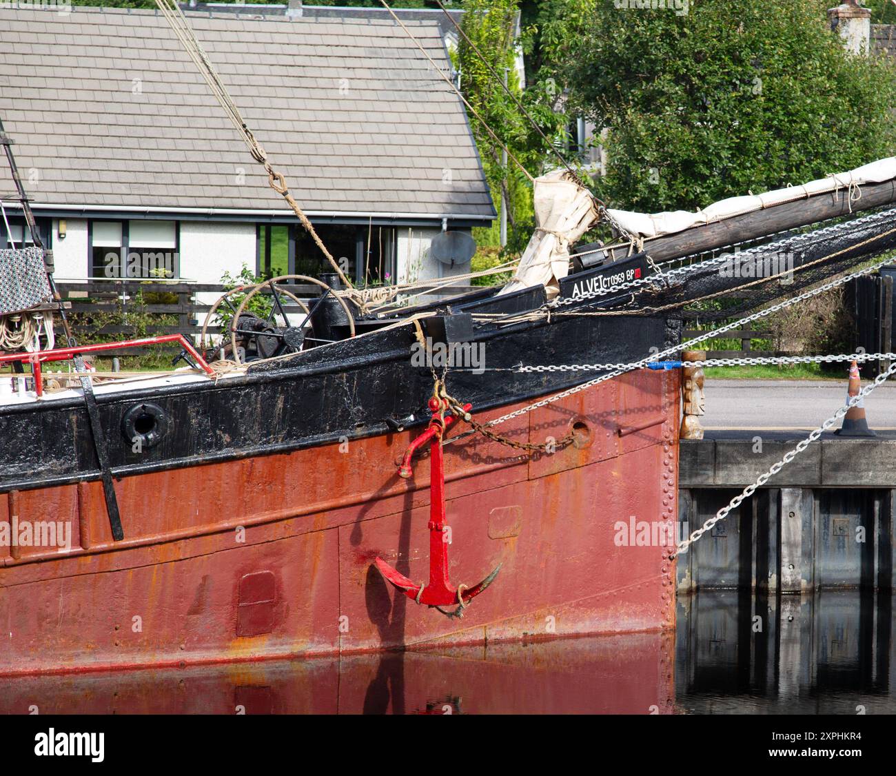 Herring drifter Alvei (originally steam powered) built in Montrose ...