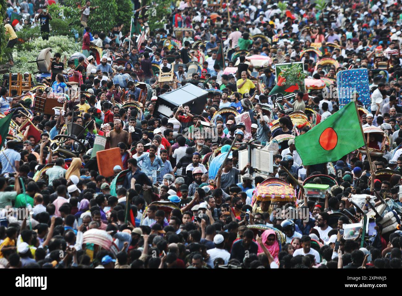 Dhaka, Bangladesh - August 05, 2024: Thousands of people took ...
