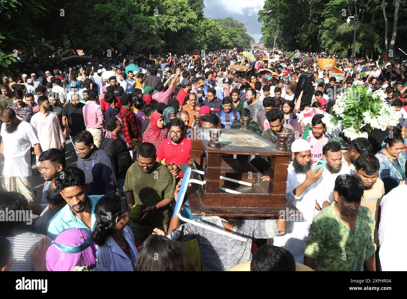 Dhaka, Bangladesh - August 05, 2024: Thousands of people took ...