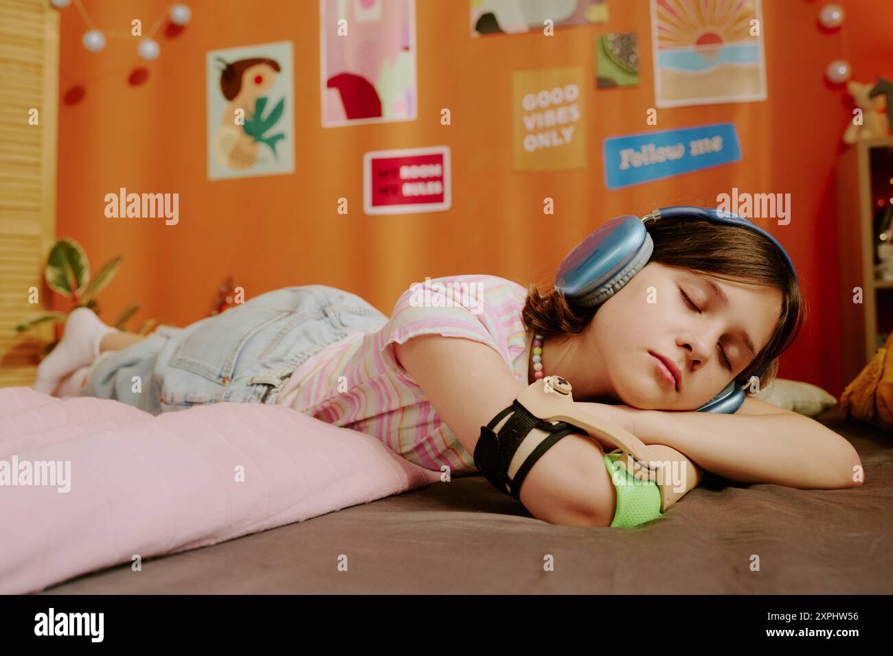 Girl Falling Asleep While Listening To Music Stock Photo - Alamy