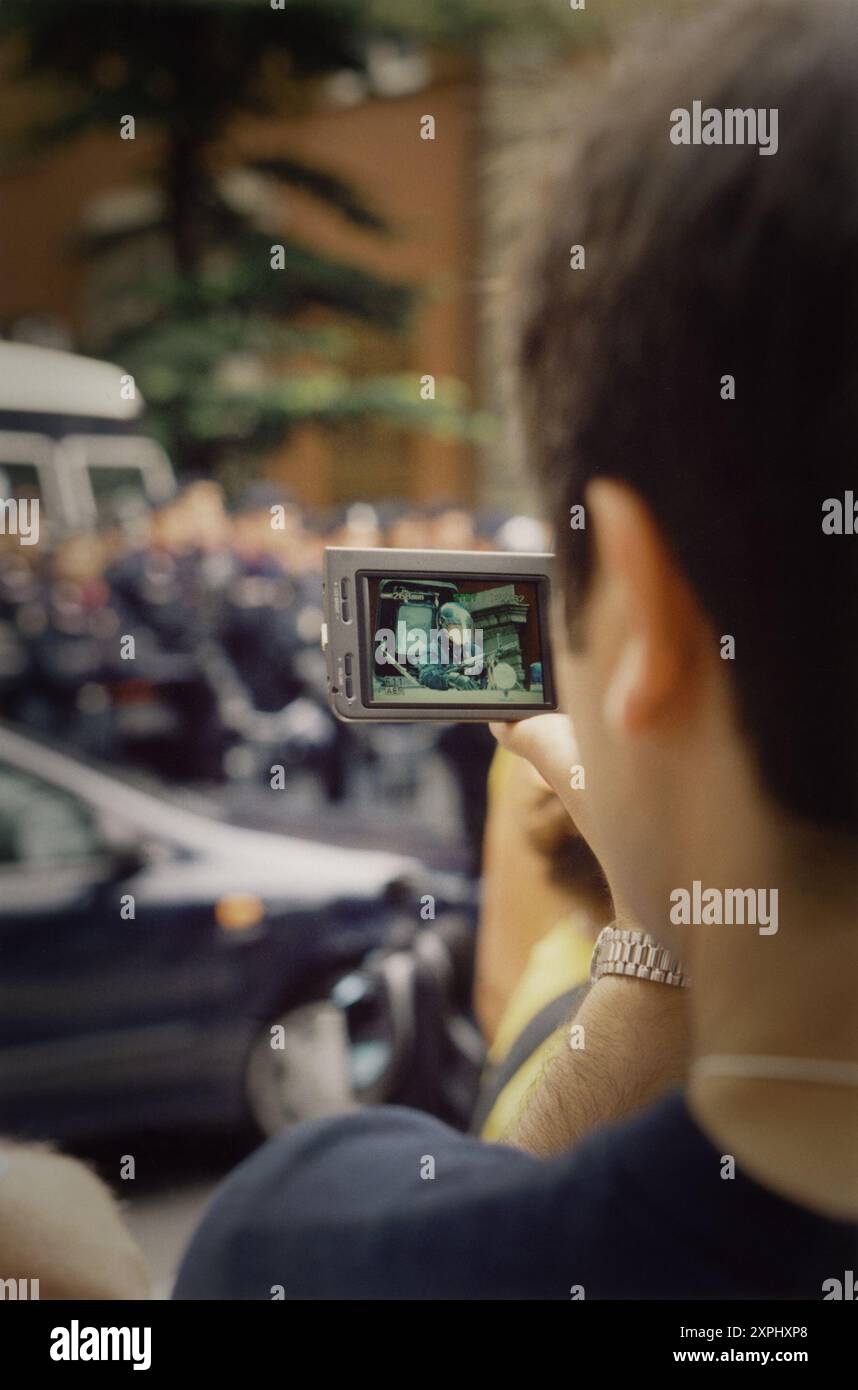 Anti g8 proteste hi-res stock photography and images - Alamy